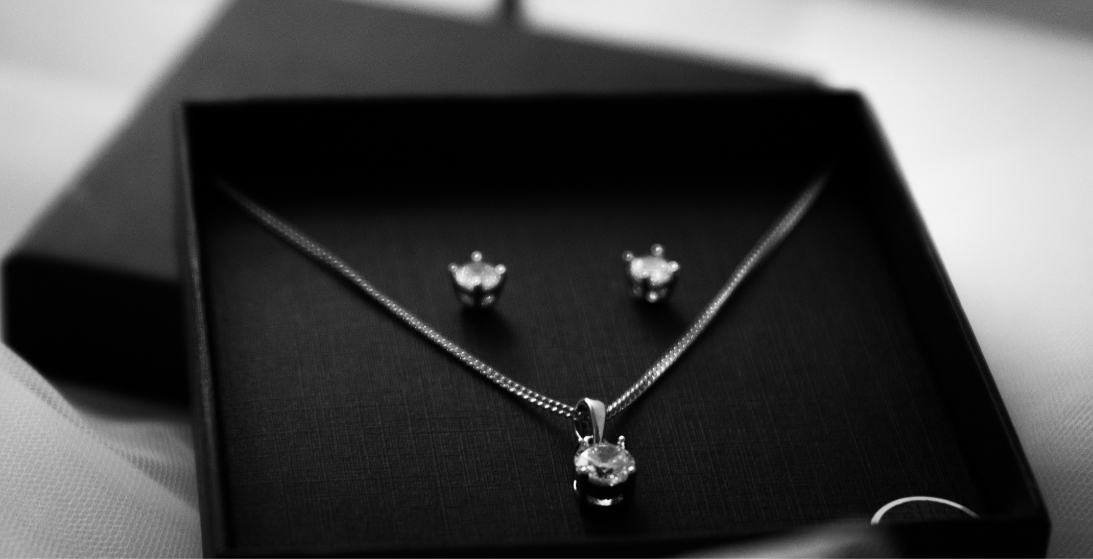 Sustainable Sparkle: Eco-Friendly Designer Jewellery for the Conscious ...